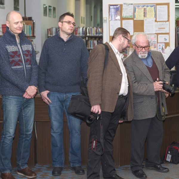 Boros Emese és Nagy László kiállítása nyílt a könyvtárban - SÁRVÁRIKUM